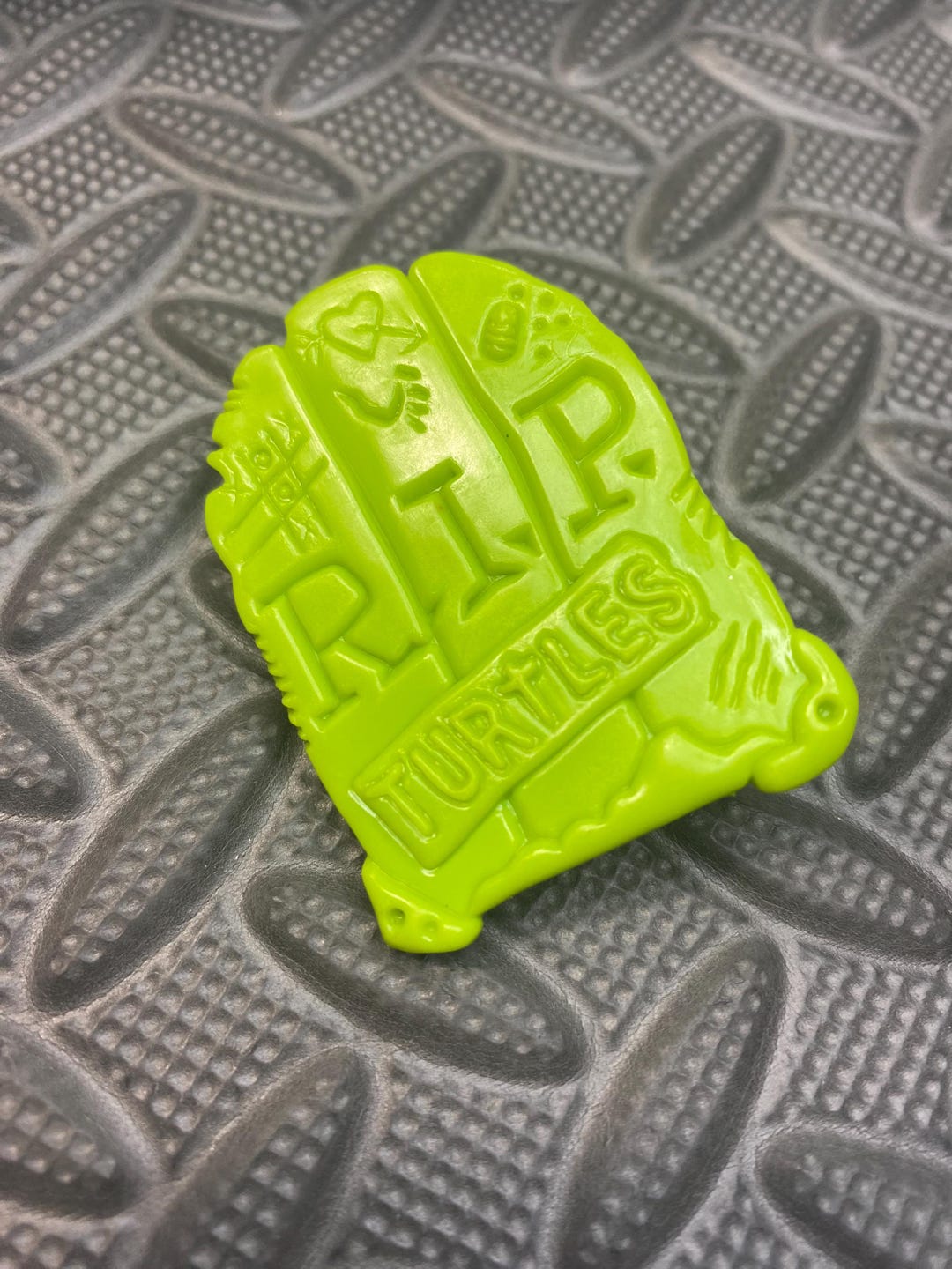 Rahzar Vintage Teenage Mutant Ninja Turtles Shield Accessory Playmates ...