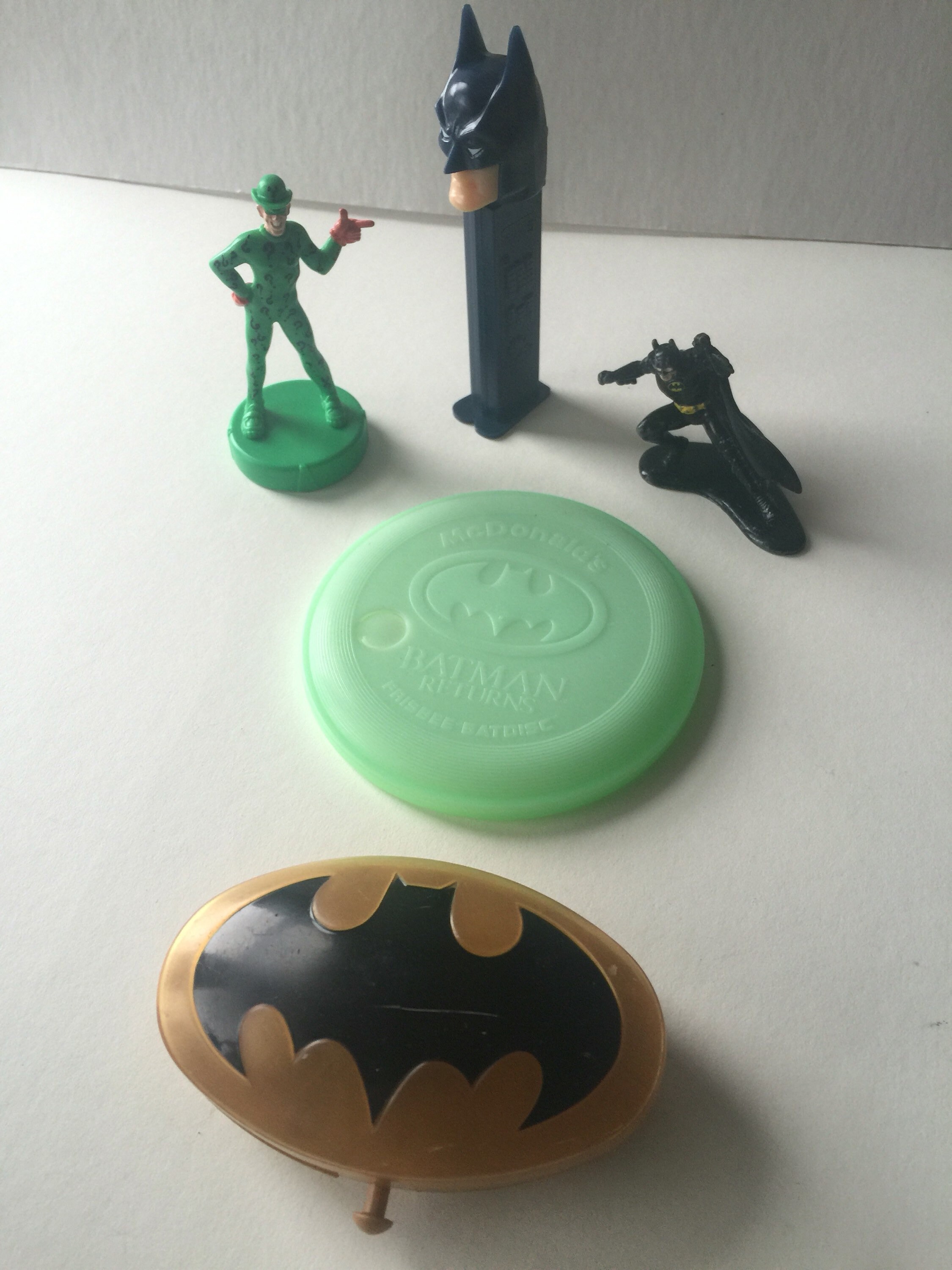 Batman Vintage Batman Returns Frisbee/batdisc Batman PEZ | Etsy