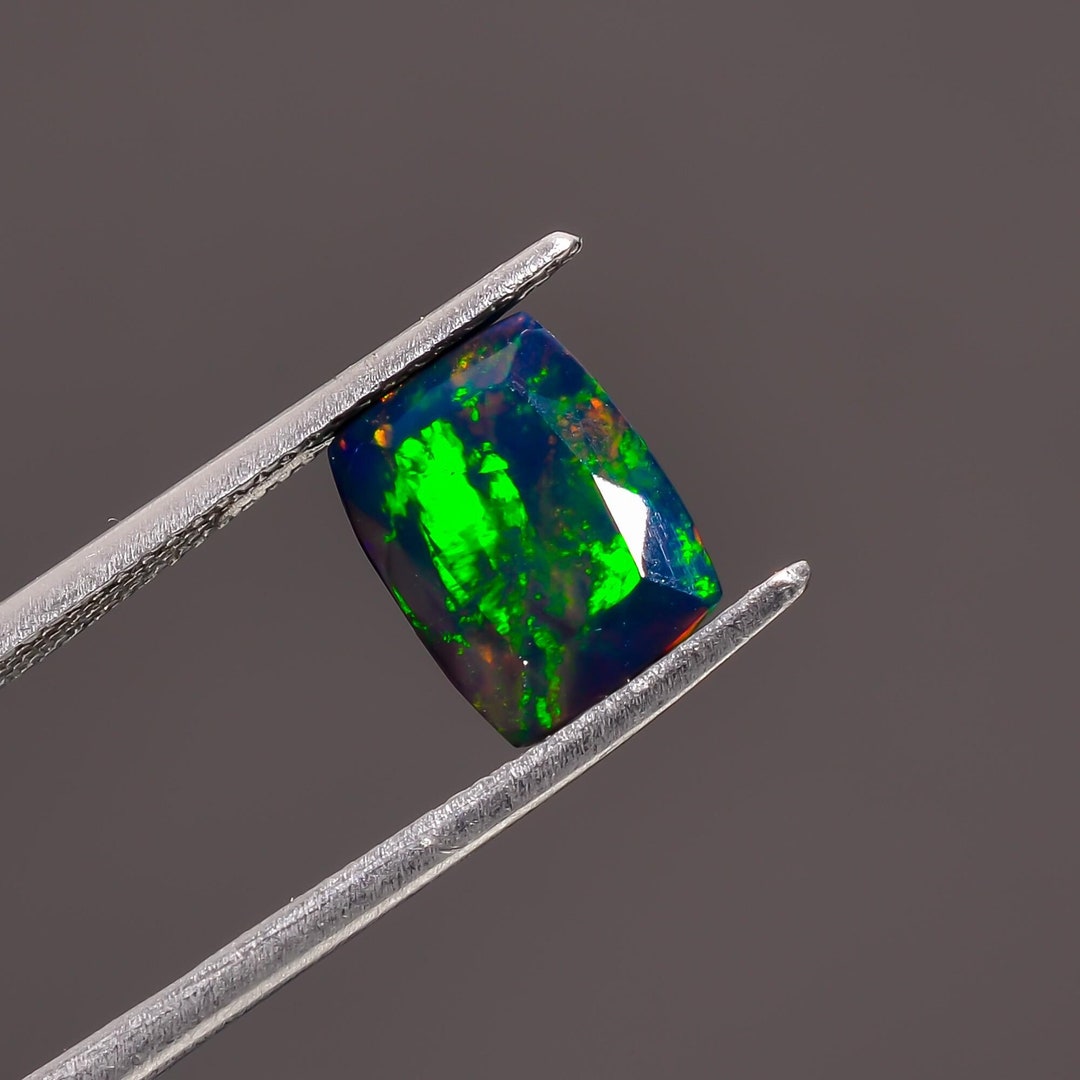 Ethiopian Green Fire Opal: Cushion Cut Loose Gemstone (10X7.5X5 Mm) - Etsy