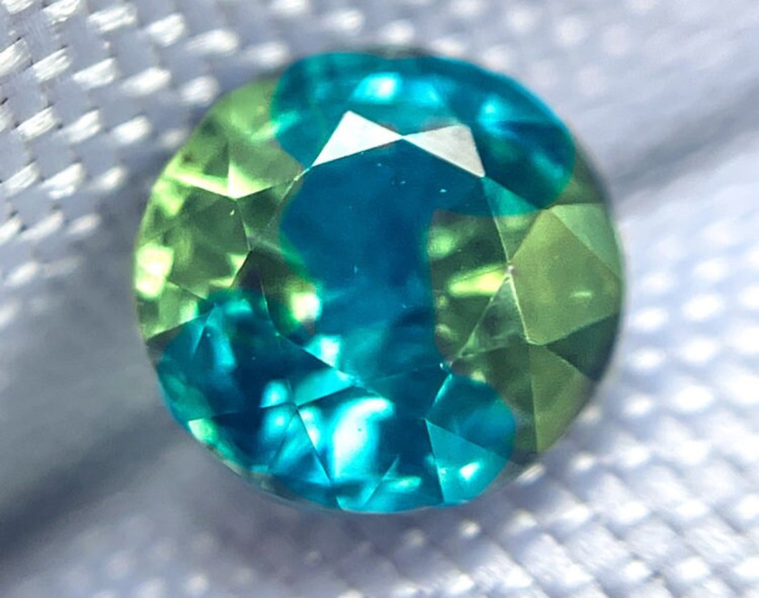 UNHEATED Parti Sapphire 0.70 Ct / Engagement Ring / Bicolor Sapphire ...