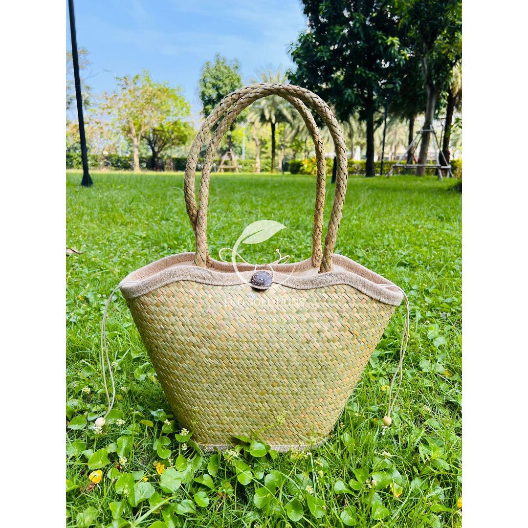 Handmade Wavy Rim Shoulder Straw Bag - Etsy