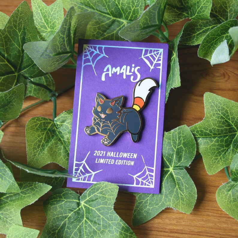Halloween Cat Pin limited Edition - Etsy