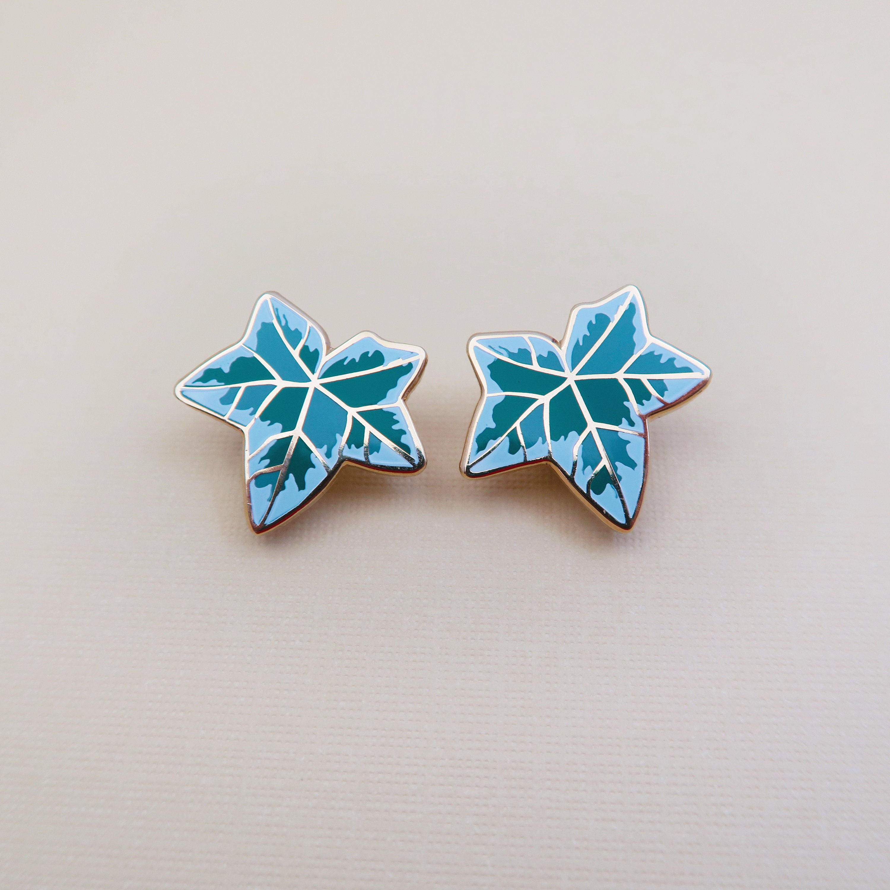 Ivy Leaf Collar Pins - Etsy