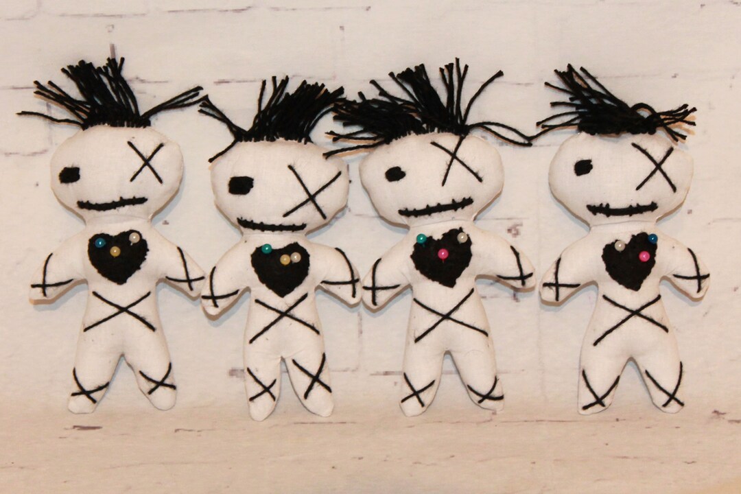 4 White Voodoo Dolls - Etsy