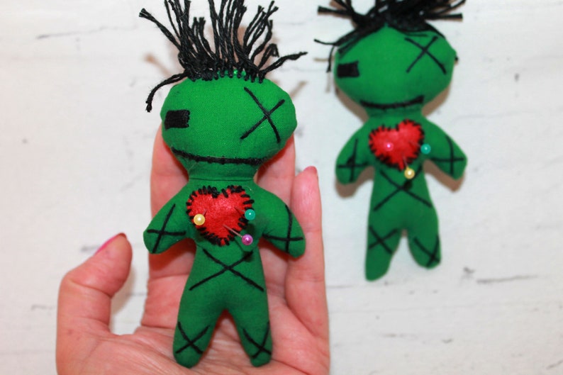 2 Voodoo Dolls for Money Favor - Etsy