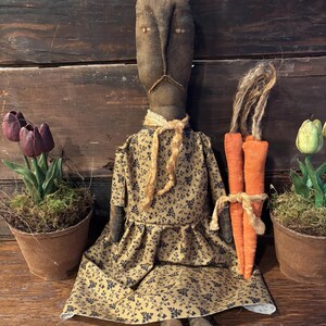 Primitive Grungy Bunny Folk Art Bunny Easter - Etsy