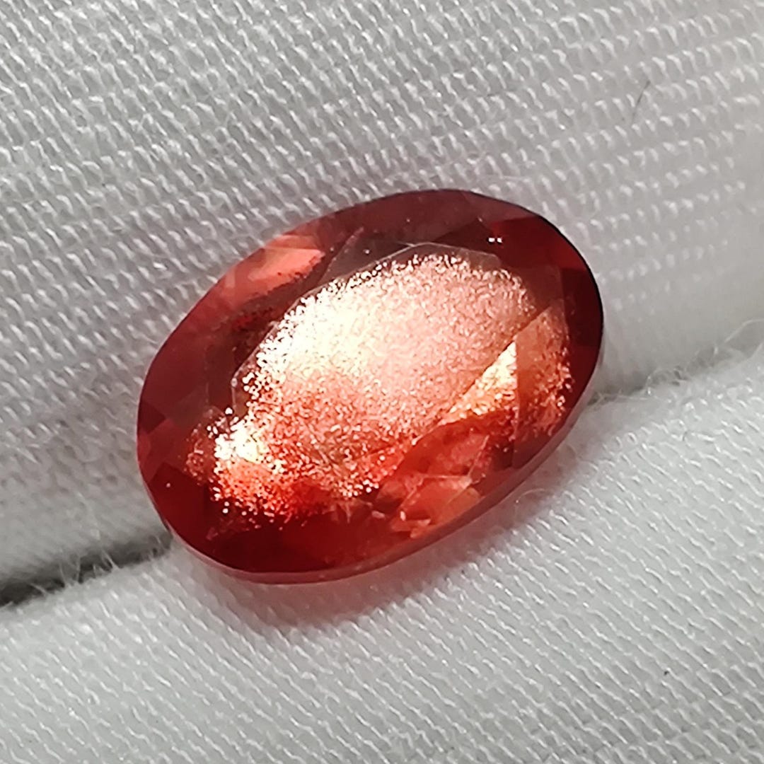 Natural Red Andesine Labradorite 1.2ct Oval, Sparkling Peach Schiller ...