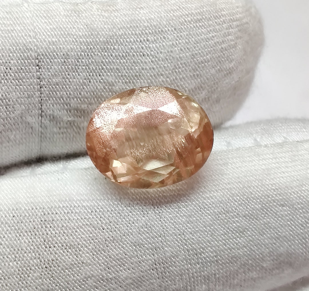 Natural Oregon Sunstone, Oval Shape Faceted Gemstone, 4.3 Cts 11 ...