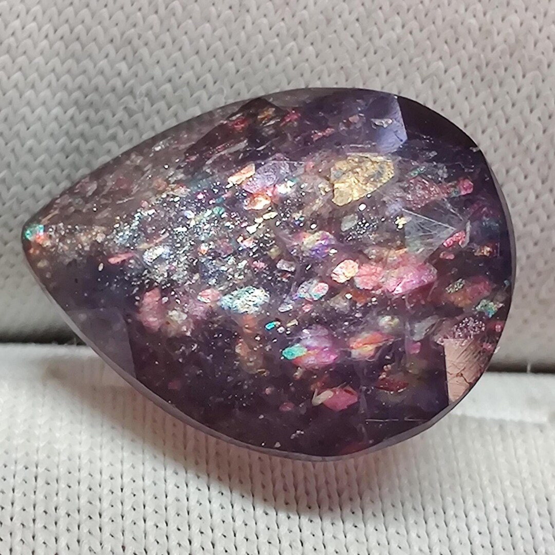 Multi Colours Sparkling Iolite Sunstone | 3.2 Cts 11.5x8.5x6mm | 100% ...