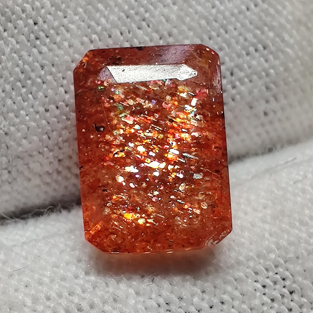 Emerald Shape Multi Colour Sunstone Cut | 3.3 Cts 10.5x7.5x5.5mm ...