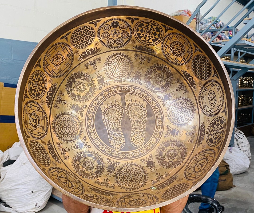 Super Fine Extra Large Tibetan Singing Bowl Diameter Healing Sound ...