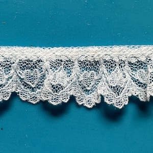 Ruffled White Lace 1 Inch Wide Price per Yard - Etsy