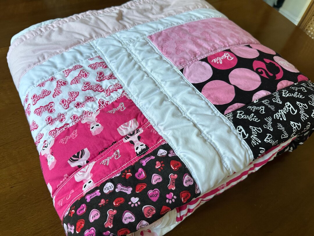 Barbie Quilt Twin Size Patchwork Quilt Blanket Pink, Black, and White ...