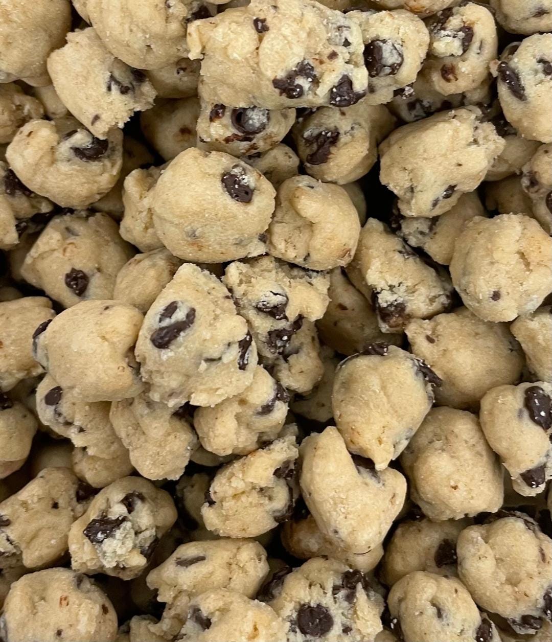 Chocolate Chip Freeze Dried Cookie Dough, Light and Airy Crunch ...