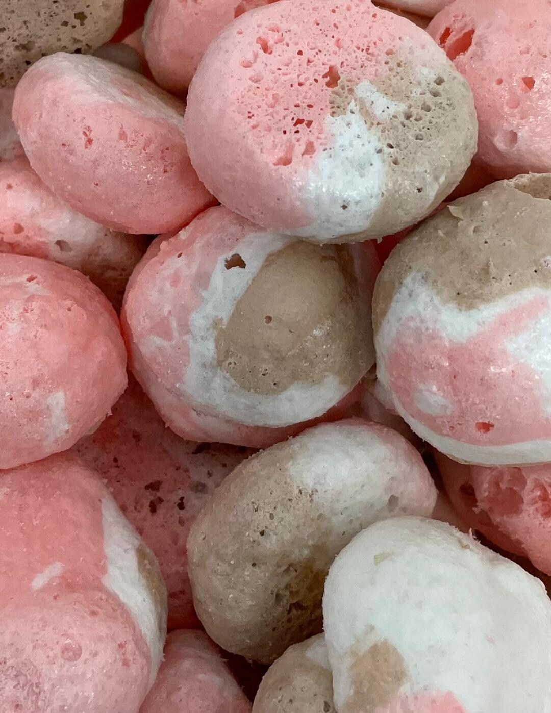 Neapolitan Sugar Pillows, Neapolitan Salt Water Taffy Freeze Dried ...