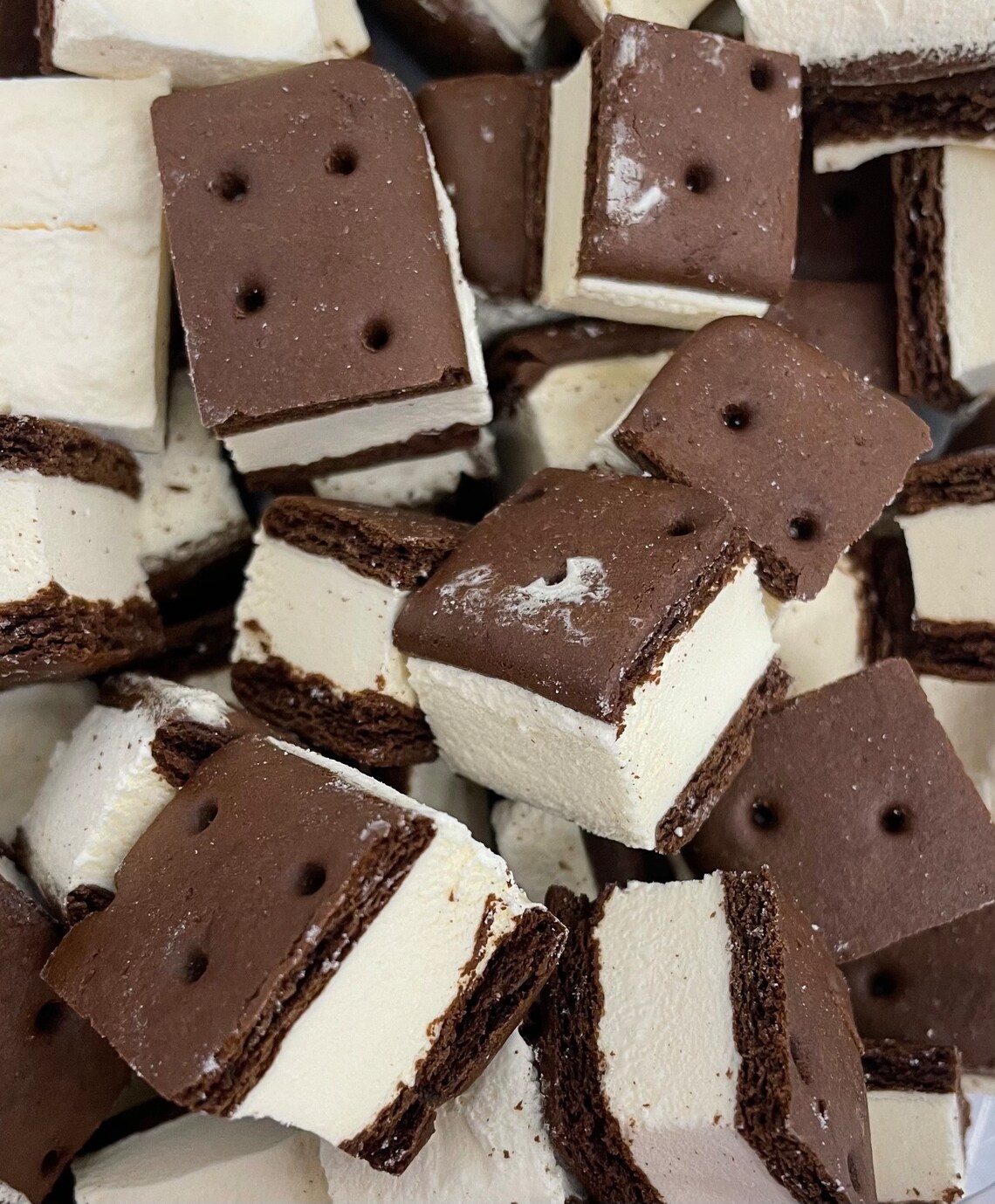 Freeze Dried Ice Cream Treat, Frosty Bites, Ice Cream Sandwich, Crunchy ...