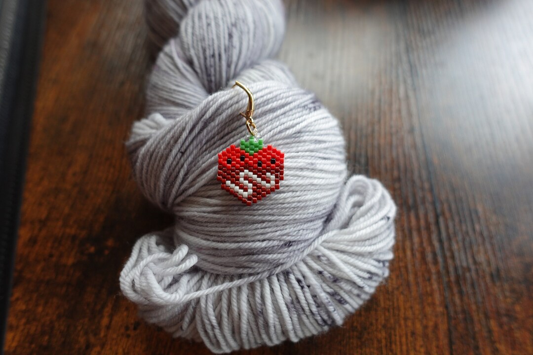 Hand Beaded Chocolate Strawberry Stitch Marker / Progress Keeper Knitting Accessory - Etsy