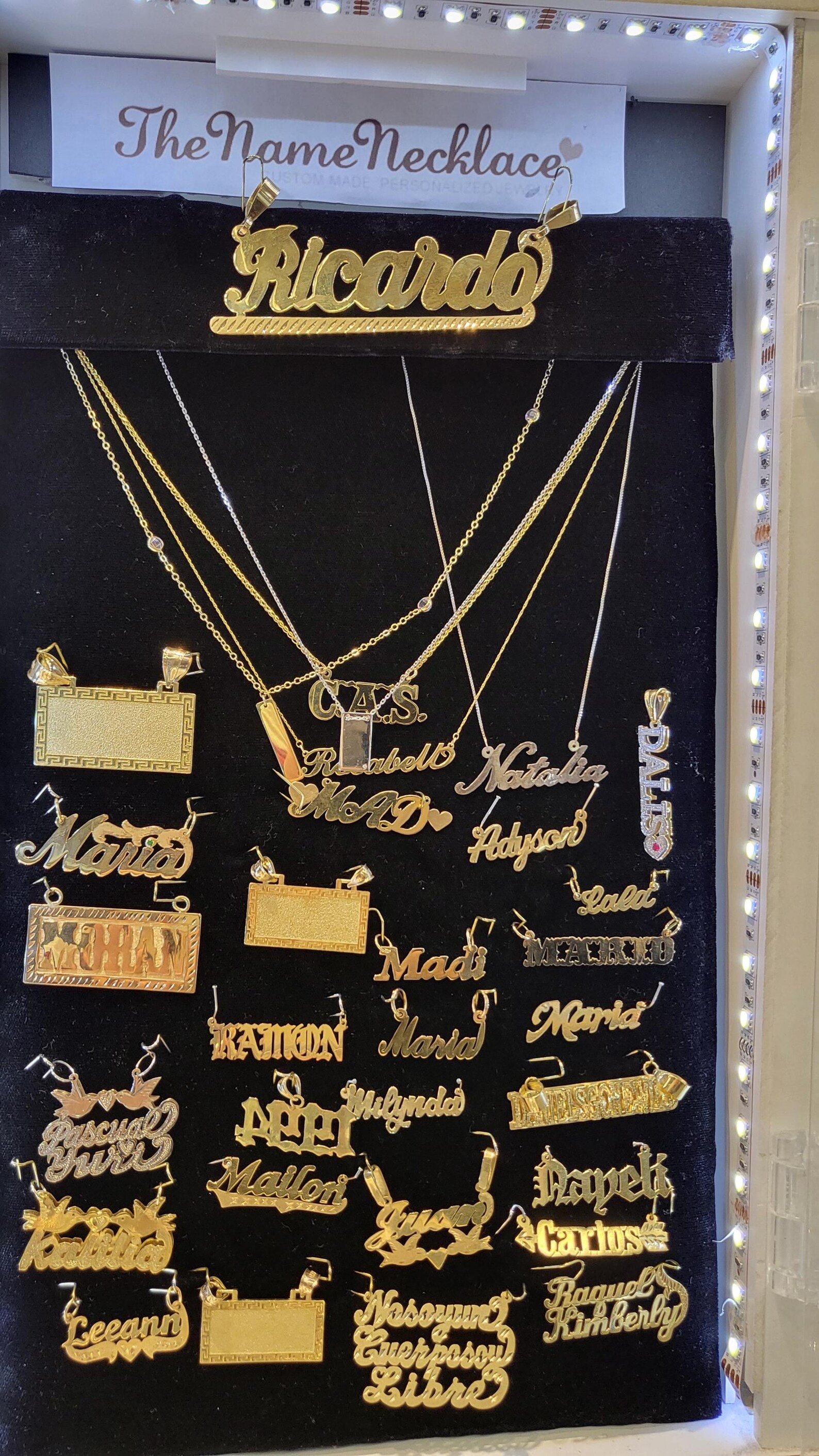 14k Gold Custom Name Charms - Etsy