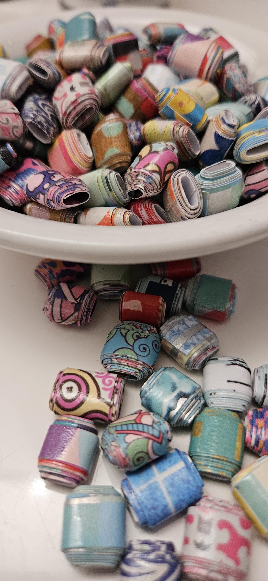 75 Hand-rolled Square Paper Beads - Etsy