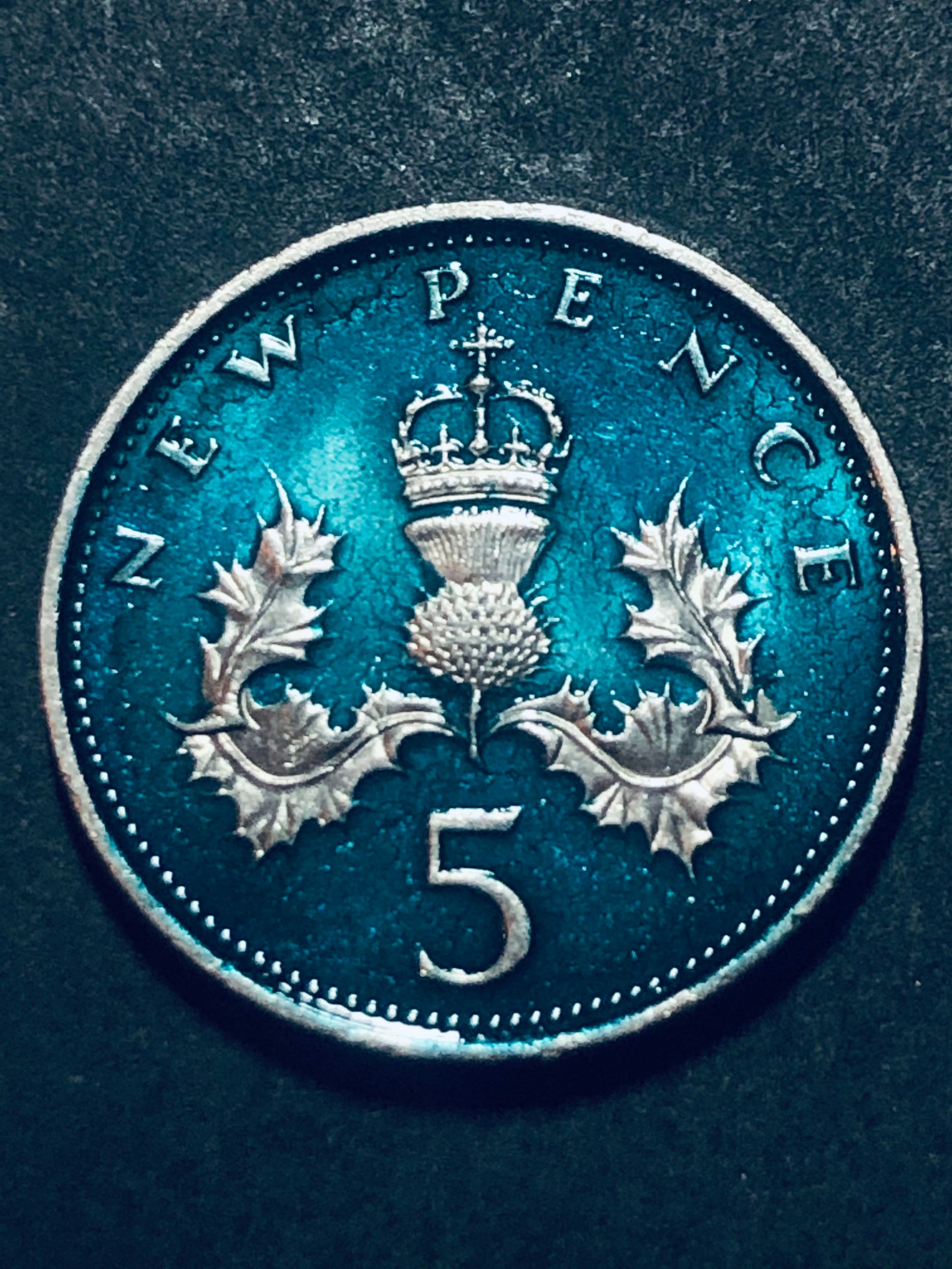 Hand Enamelled British 5 New Pence 1970 Turquoise Background - Etsy