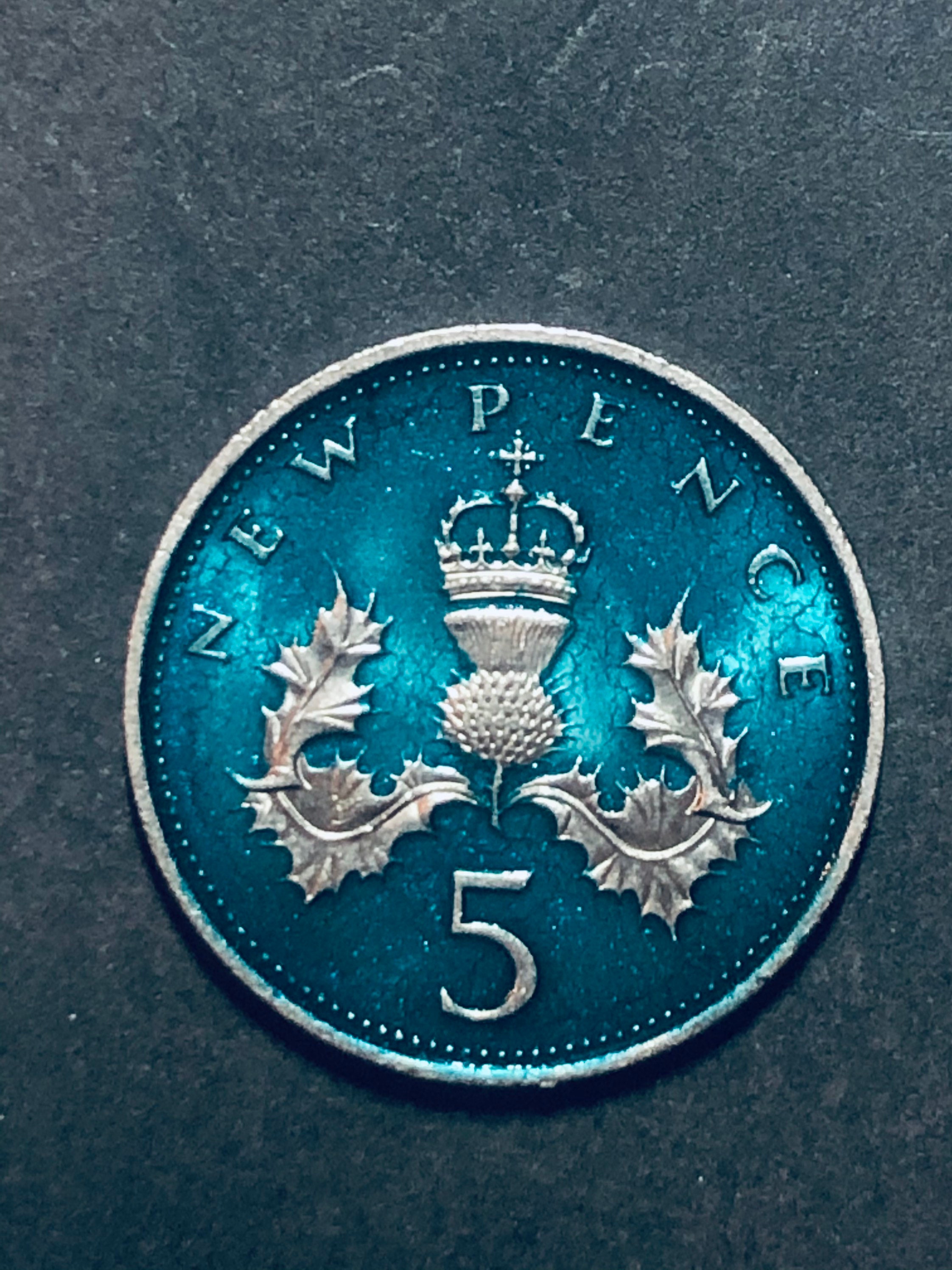 Hand Enamelled British 5 New Pence 1970 Turquoise Background - Etsy