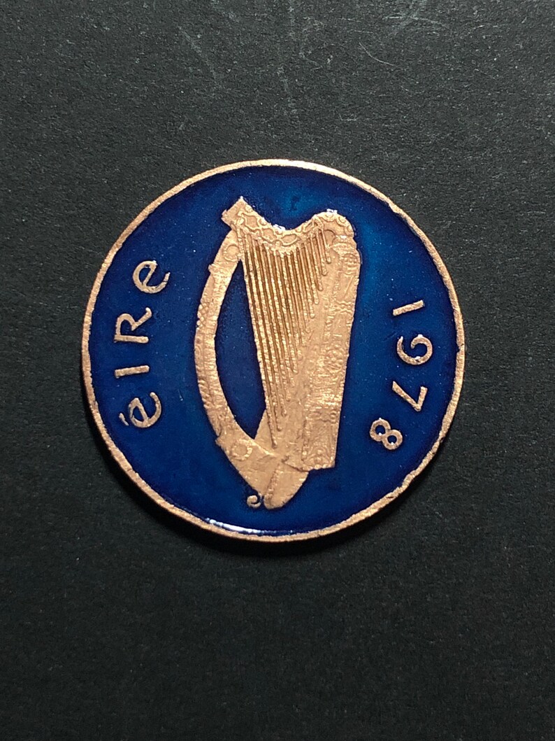 Hand enamelled 2p Irish Erie coin with harp 1978 dark blue | Etsy