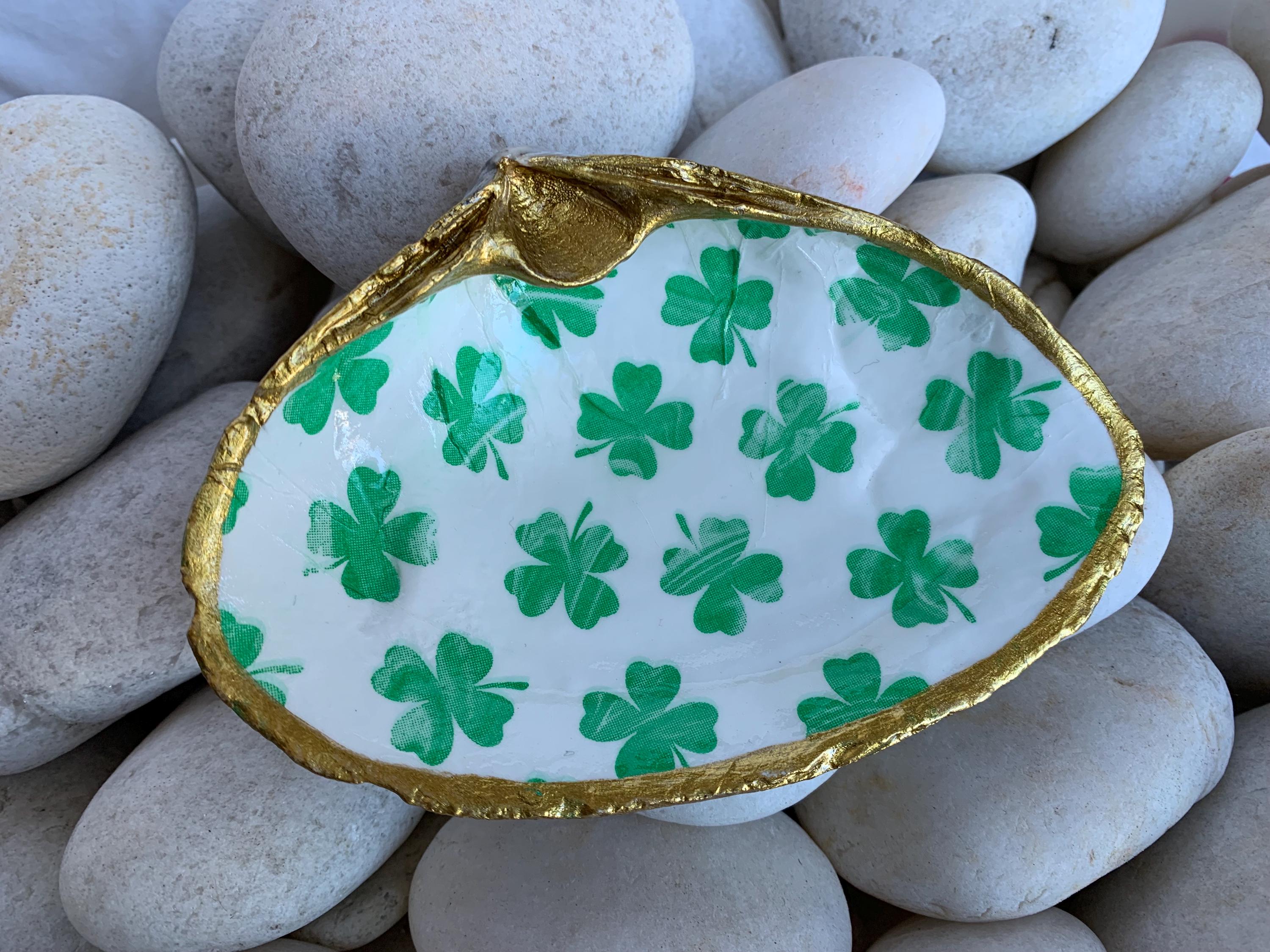 Shamrock Decoupage Clam Shell Trinket Dish: Irish St. Patrick's Day ...