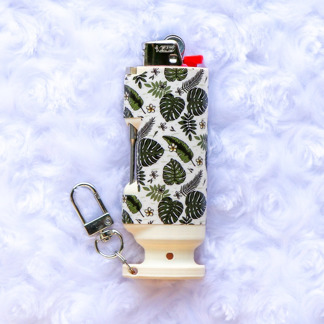 Monstera Bee Blazin' Lighter Sleeve Hemp Wick Lighter W/ Pokie Cute ...