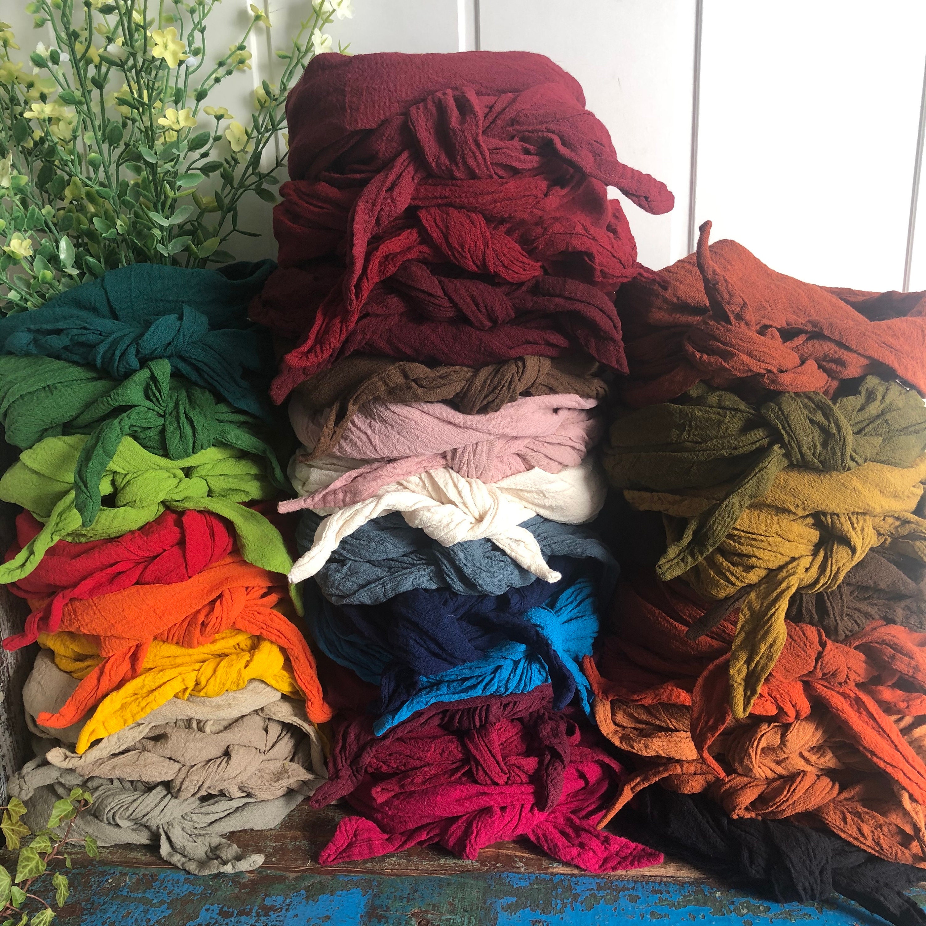 Halstuch in vielen Farben für Groß und Klein zum Knoten - Etsy.de