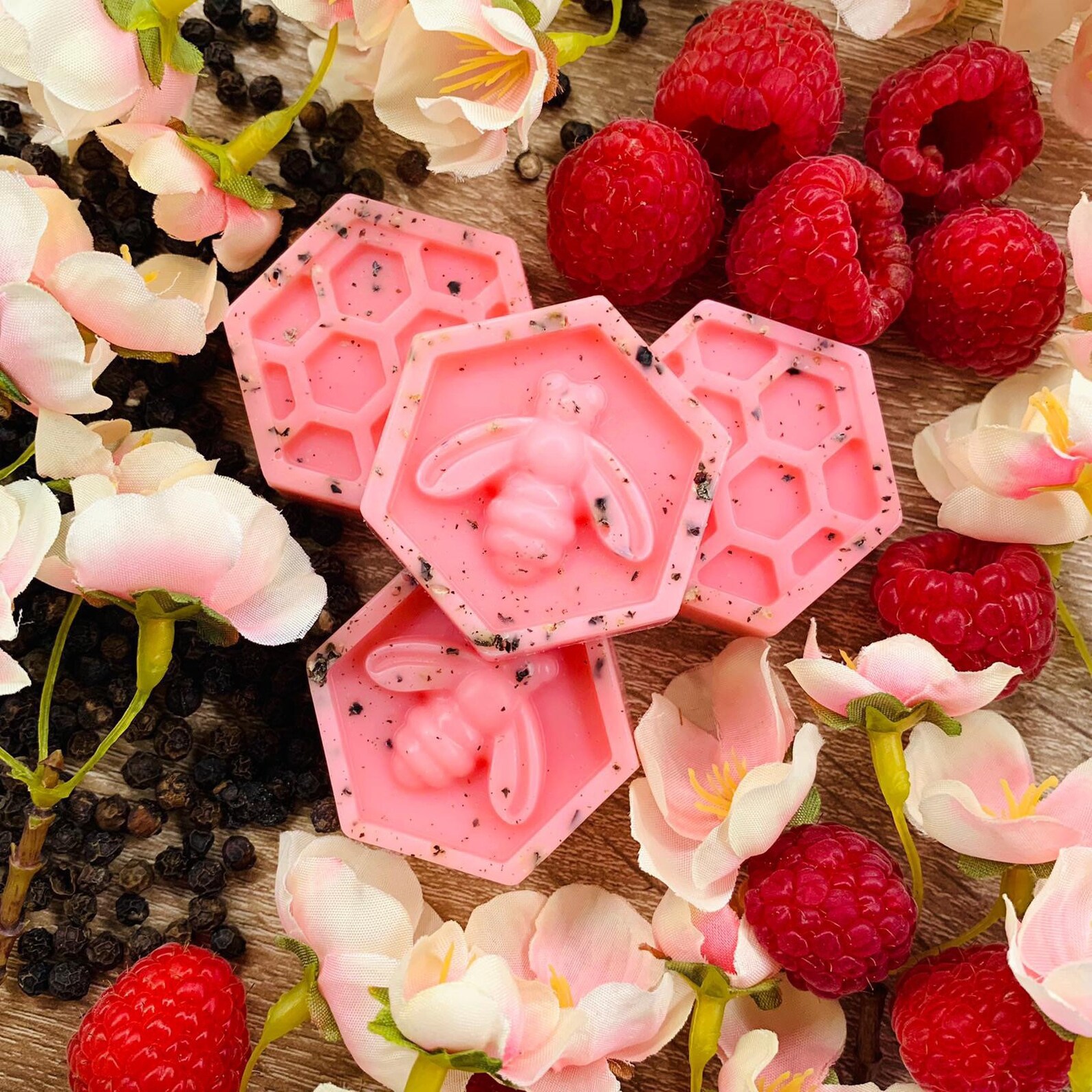 Raspberry & Peppercorn Botanical Soy Wax Melts / 100% Vegan | Etsy