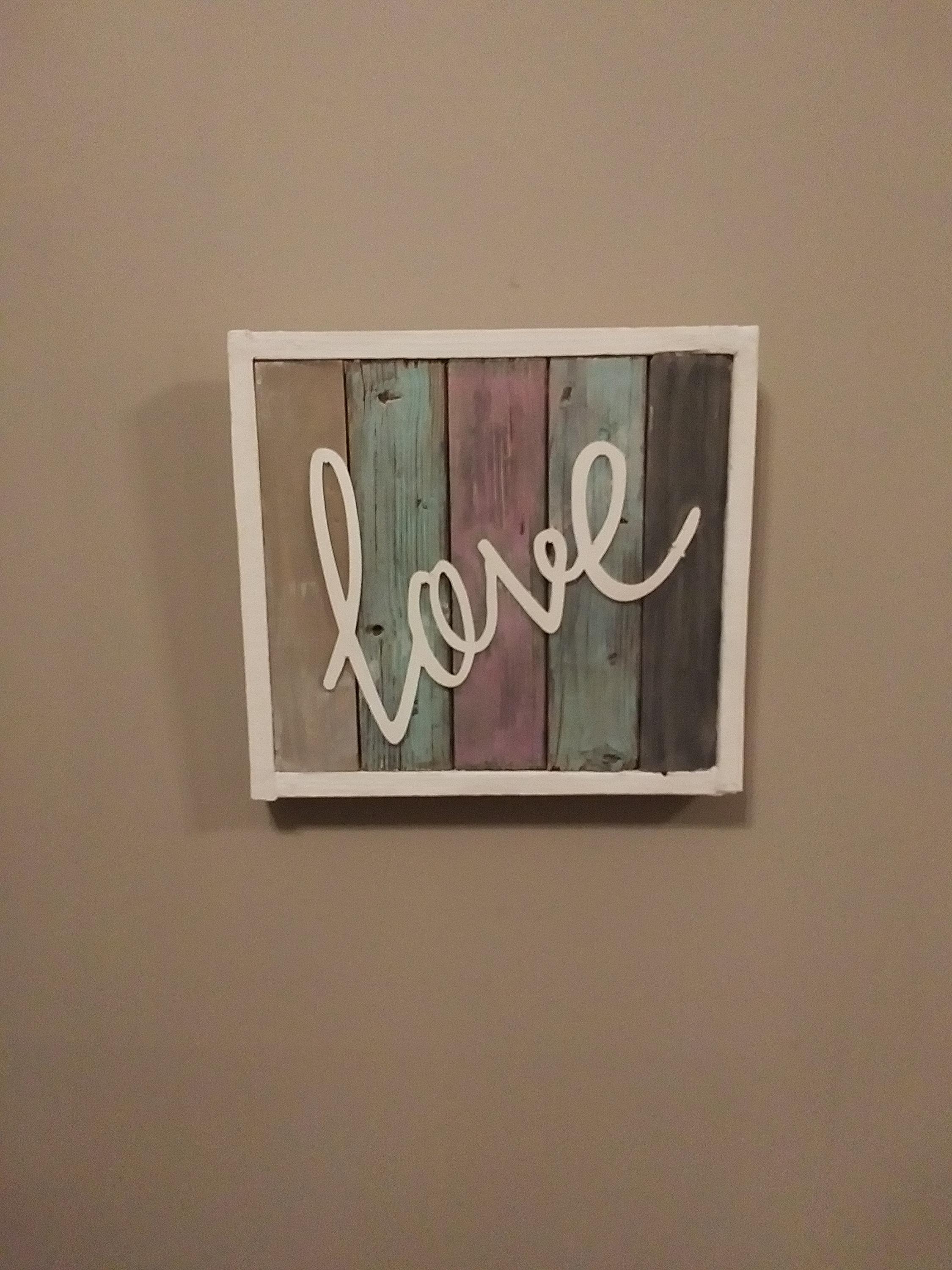 Rustic Reclaimed Wood Love Sign. Rustic. Farmhouse.home Decor. Cabin - Etsy