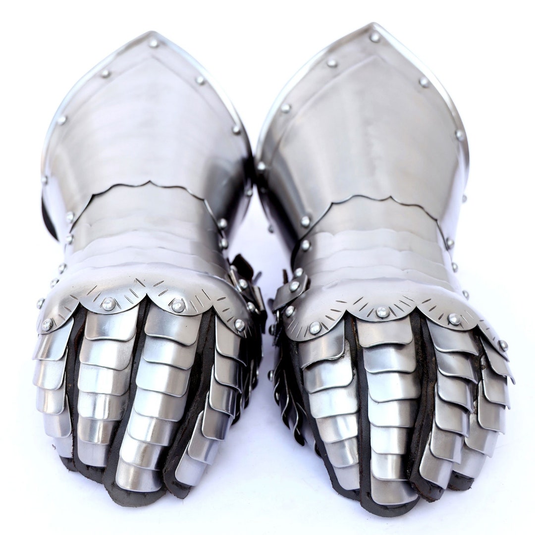 Medieval Knight Gothic Style Functional Armor Gauntlets Pair - Etsy