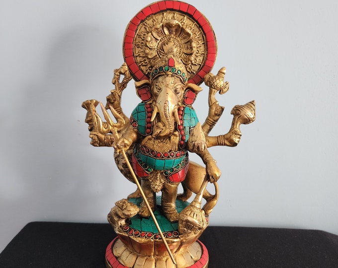 Statues ideas - Etsy