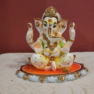 Ganesha Statue 5.5 Inch Ganpati Idol for Table a Small Ganesha Statue ...