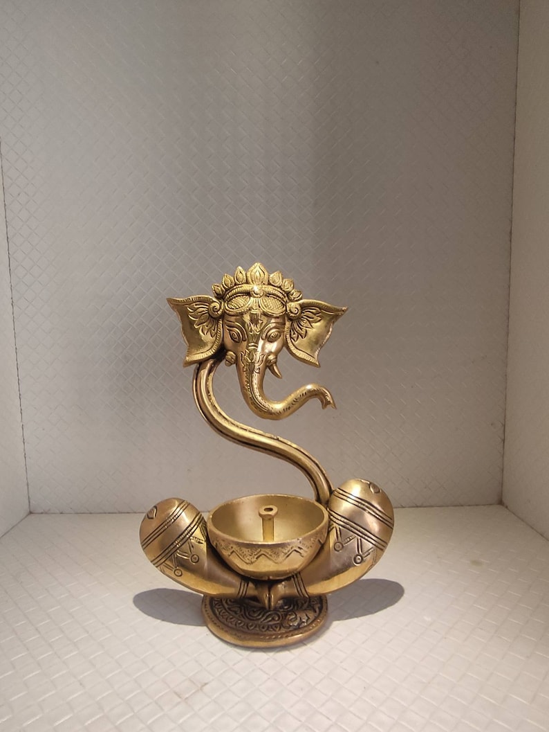 Ganesh Diya akhand Brass Ganesh Diyas Oil Wick Diya - Etsy Canada