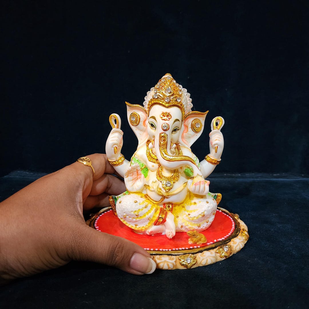Ganesha Statue 5.5 Inch Ganpati Idol for Table a Small Ganesha Statue ...