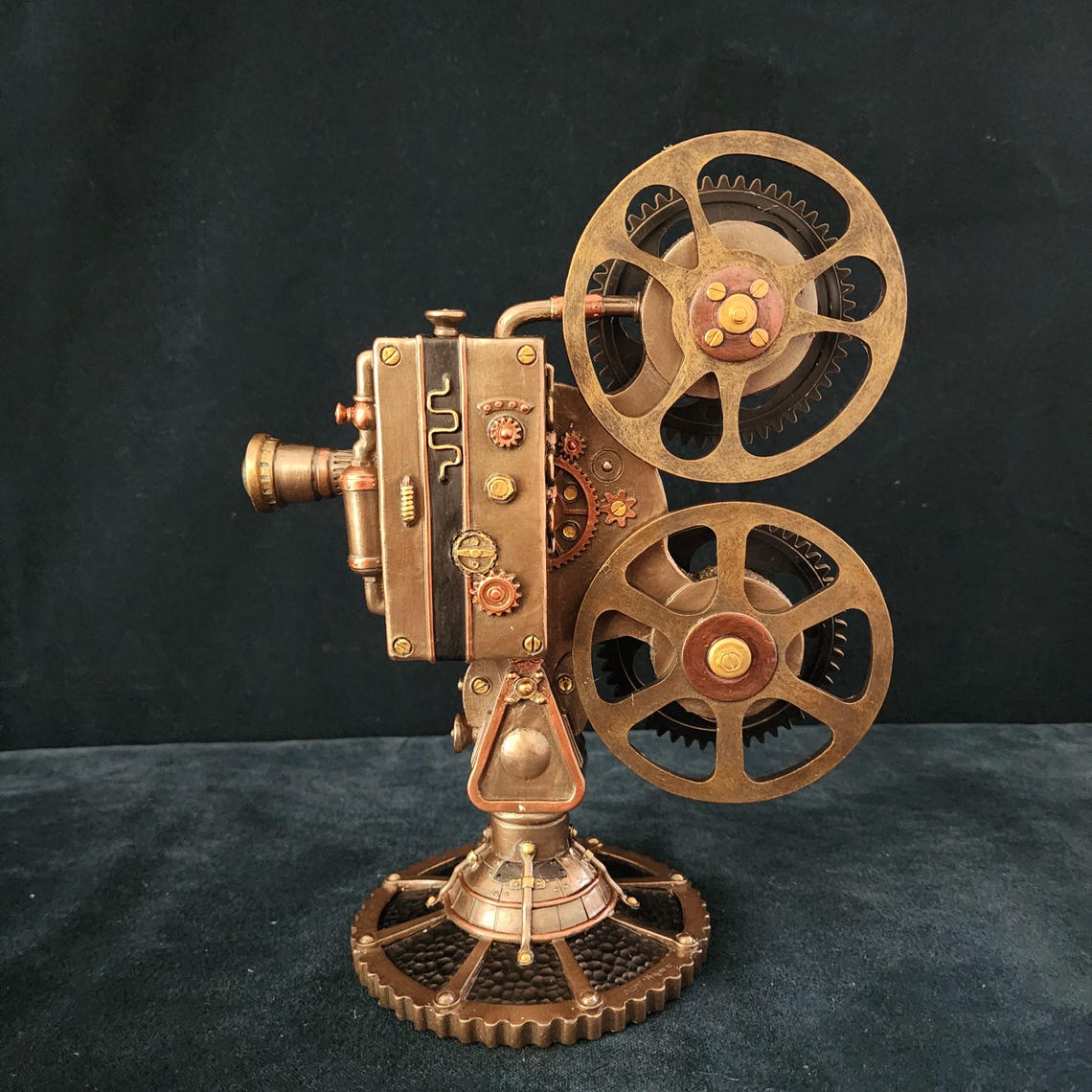 Steampunk Projector Statue With LED Light: Cold Cast Resin Home Decor ...