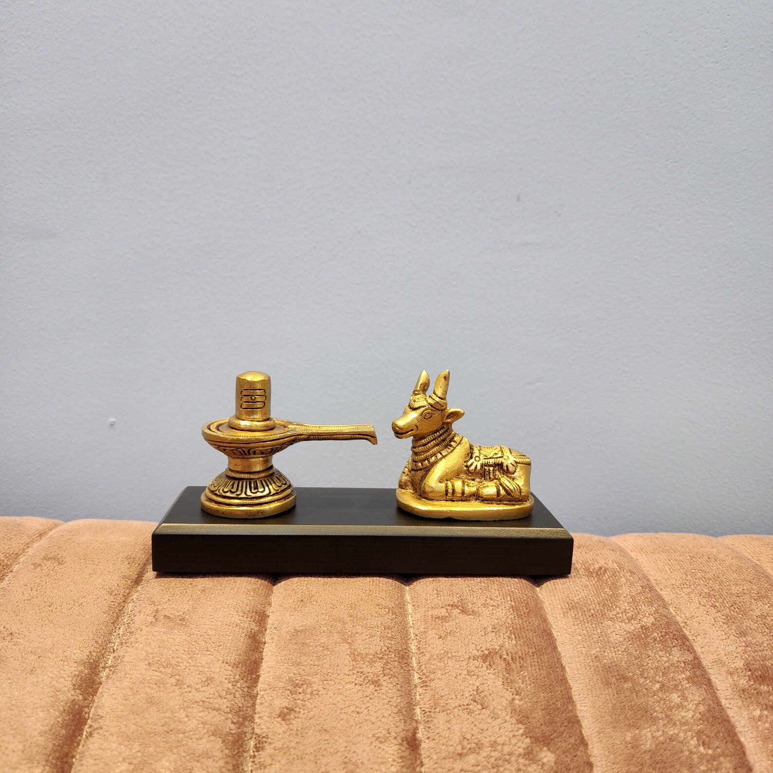 Brass Shivling Nandi Idol With Wood Base – Hindu Temple Decor - Etsy