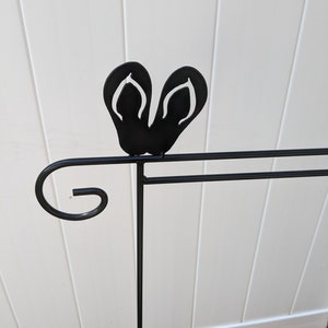 Flip-flop Flag Holder Hook Stand, Simple Heavy Duty Black Outdoor Metal ...