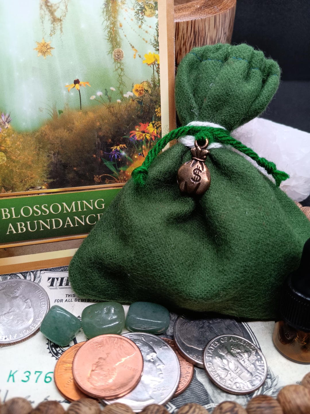 Money Drawing Mojo, Attract Money, Lucky Charm Bag - Etsy