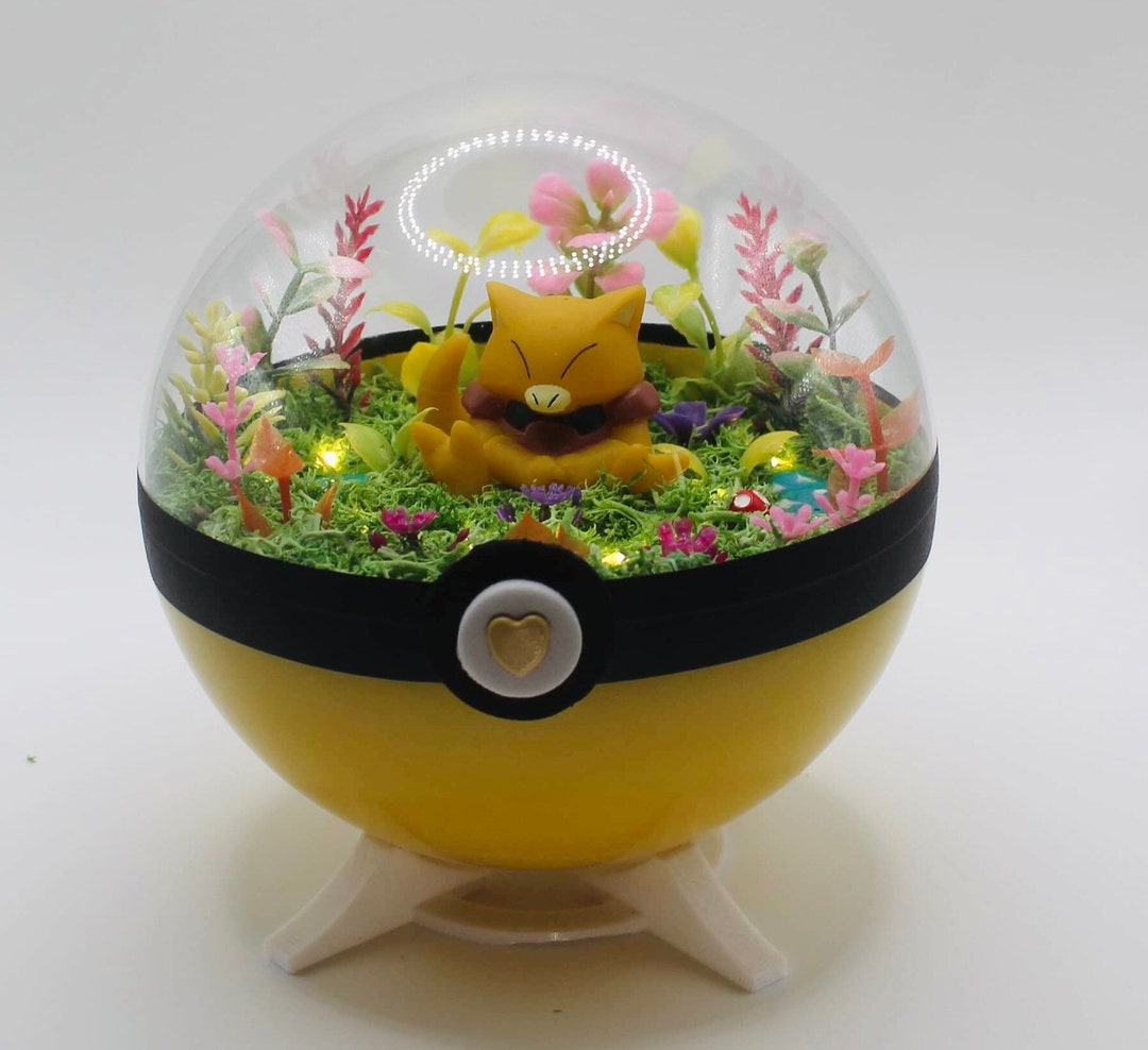 Pokeball Terrarium Abra - Etsy