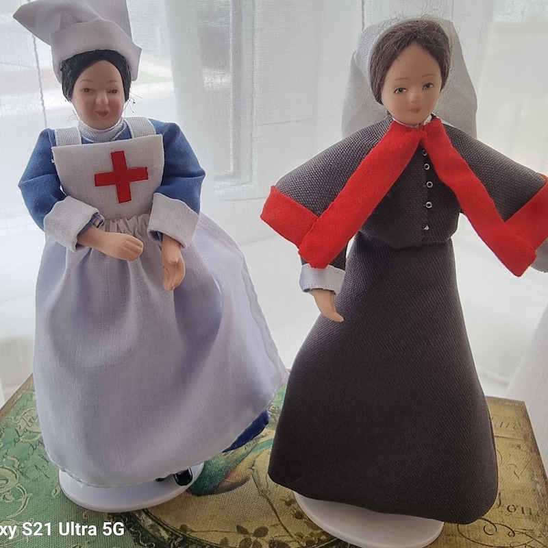 Dolls House Miniatures - Etsy UK