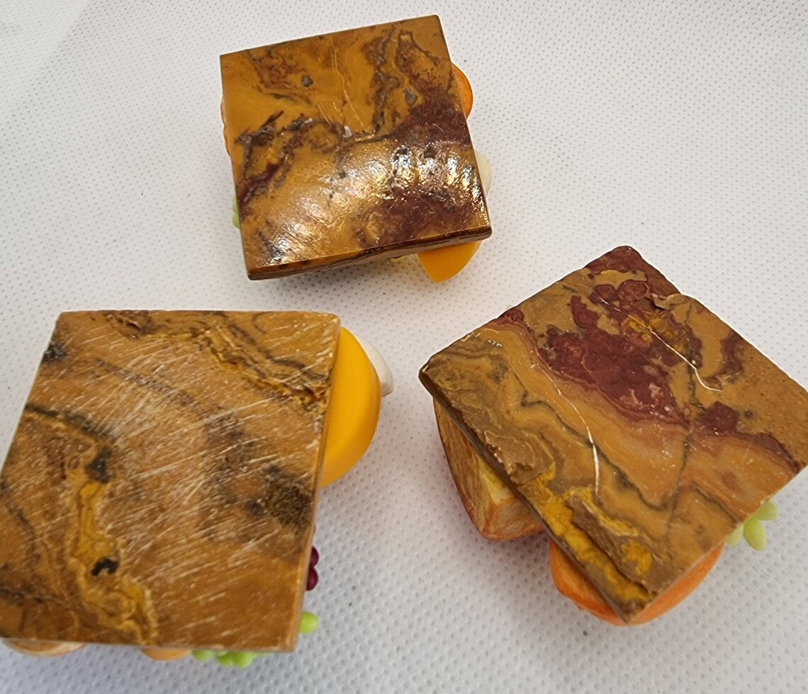 1:12 Dolls House Miniature Tudor Assorted Cheese and Bread on | Etsy