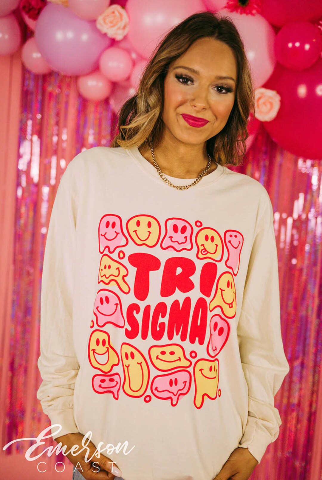 Sigma Sigma Sigma Funky Smiley Tee Greek Tees Sorority T-shirt Sigma ...