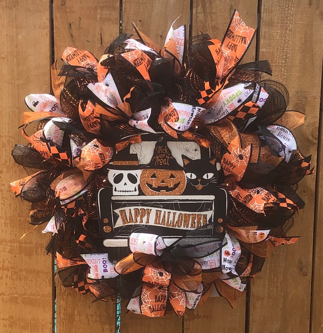 Happy Halloween Lighted Black Truck, Pumpkin Cat and Skeleton Wreat - Etsy