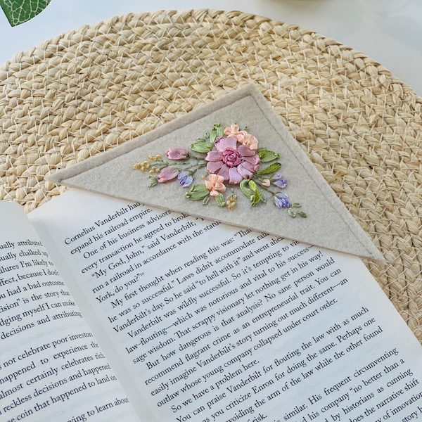 Embroidered Bookmark - Etsy