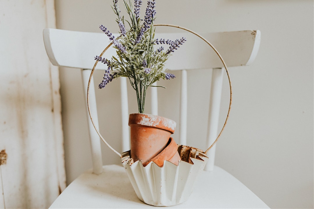 Vintage White Rusty Metal Pleated Funeral Basket | Accordion White ...