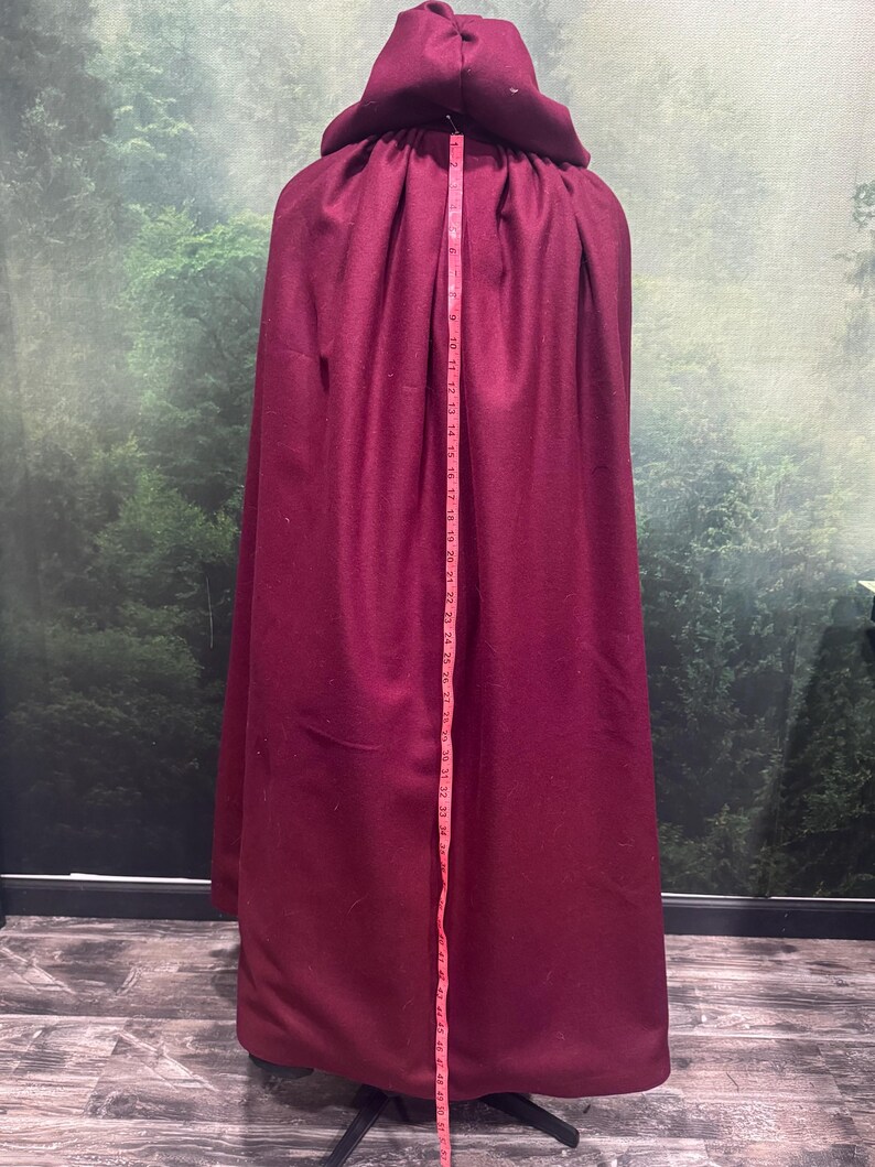 18th Century Burgundy Wool Cloak With a Black Watch Tartan Lining ...