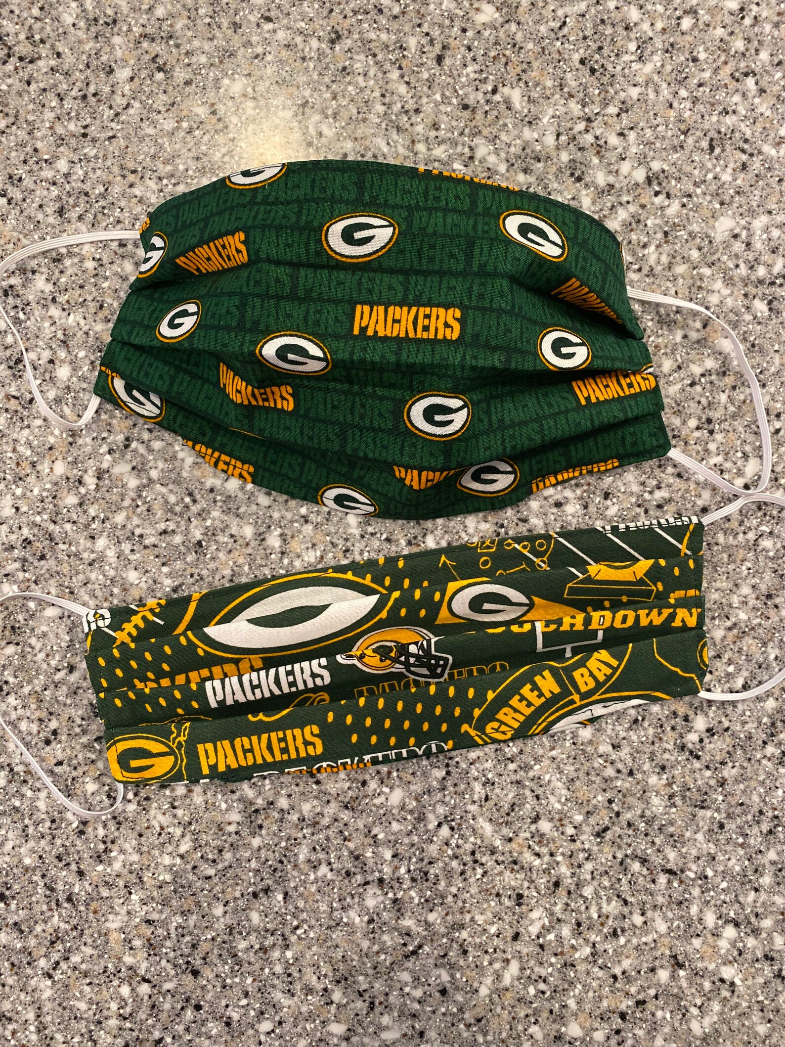 Green Bay Packers Small Logo Face Mask with Filter Pocket | Etsy