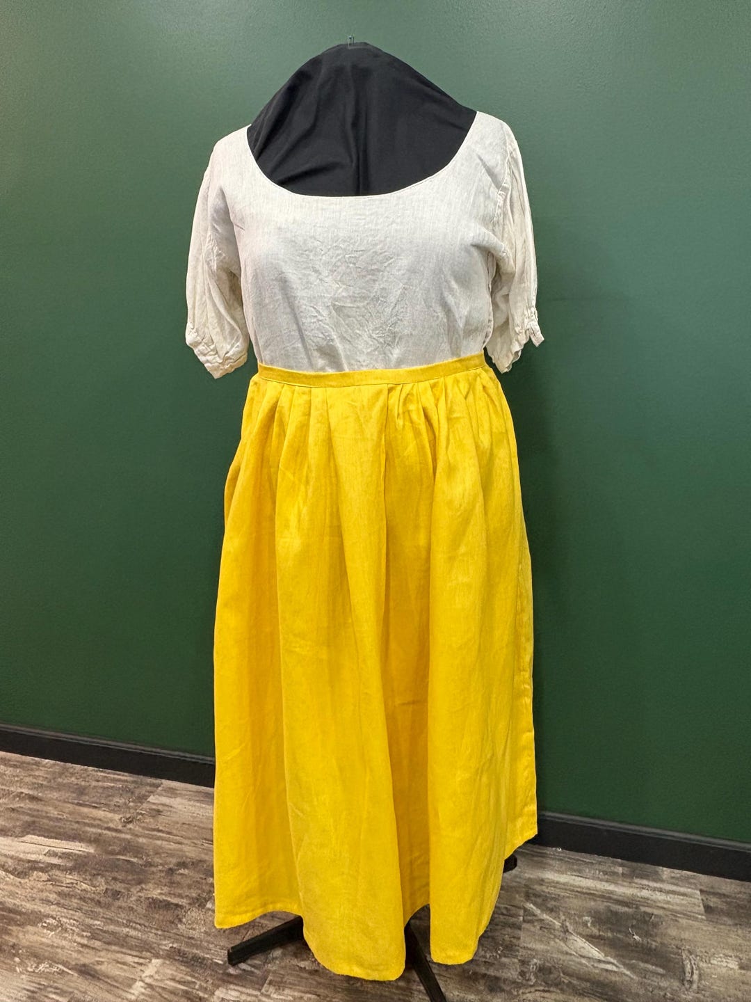 18th Century Leinen Petticoat - knallgelb - Etsy.de